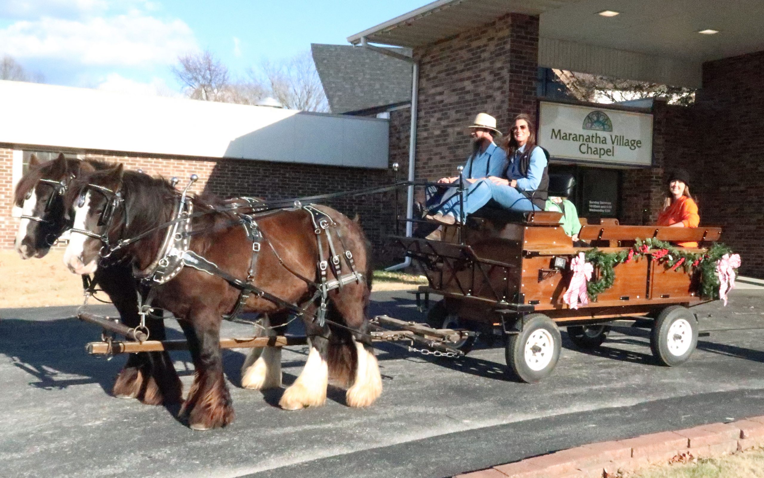 CHRISTMAS CARRIAGE by Maranatha Village, Springfield MO